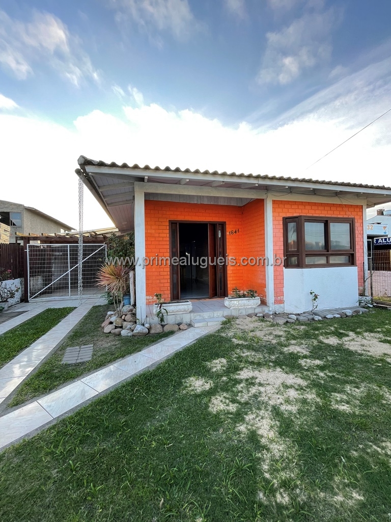 Casas em Capão da Canoa [ C41001 ] - Prime Aluguéis - Aqui você ...